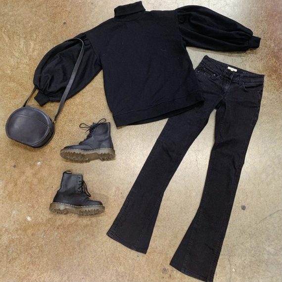 Find Your Favorite Style of Flared Jeans - Crossroads