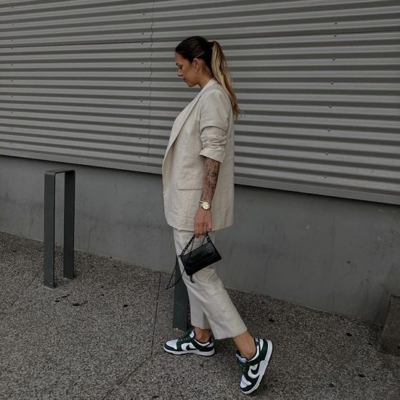 5 Loose-Fit Suit Looks You'll Want to Copy - Crossroads